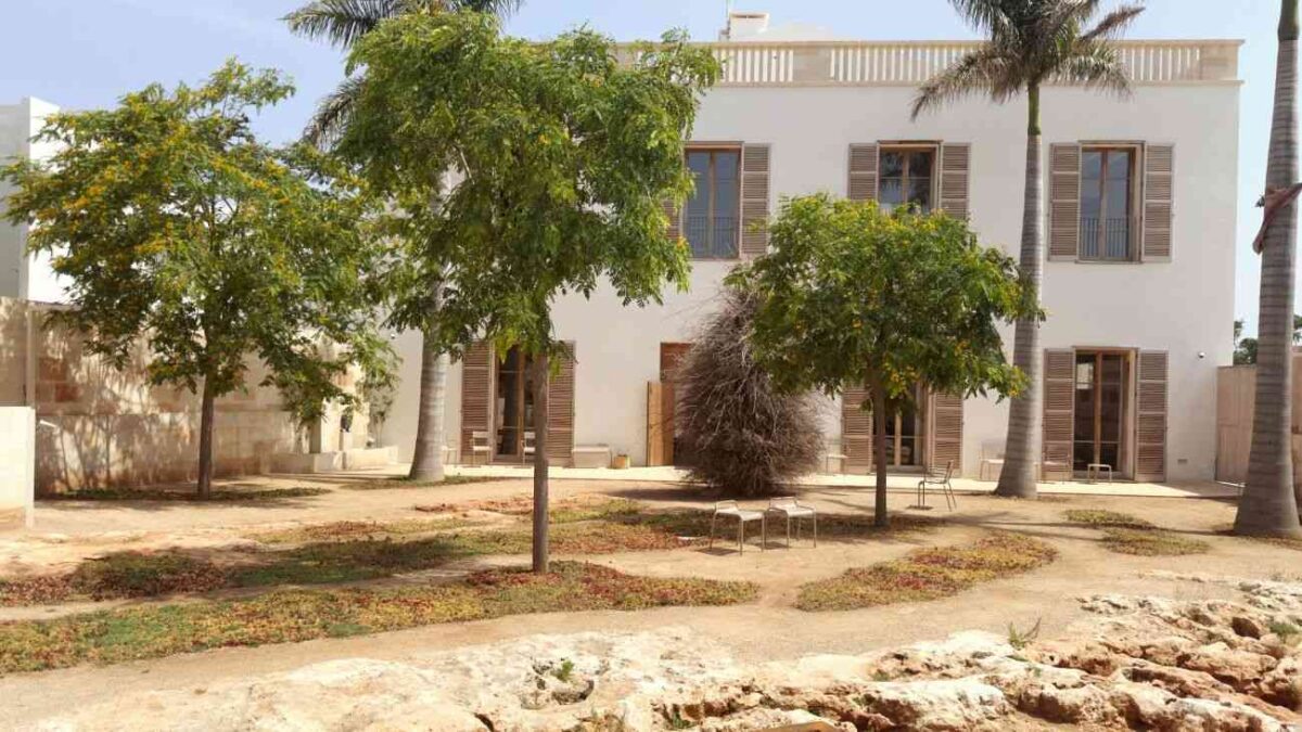 Discover Hiroshi Kitamura at NUMA Foundation - Vestige Collection